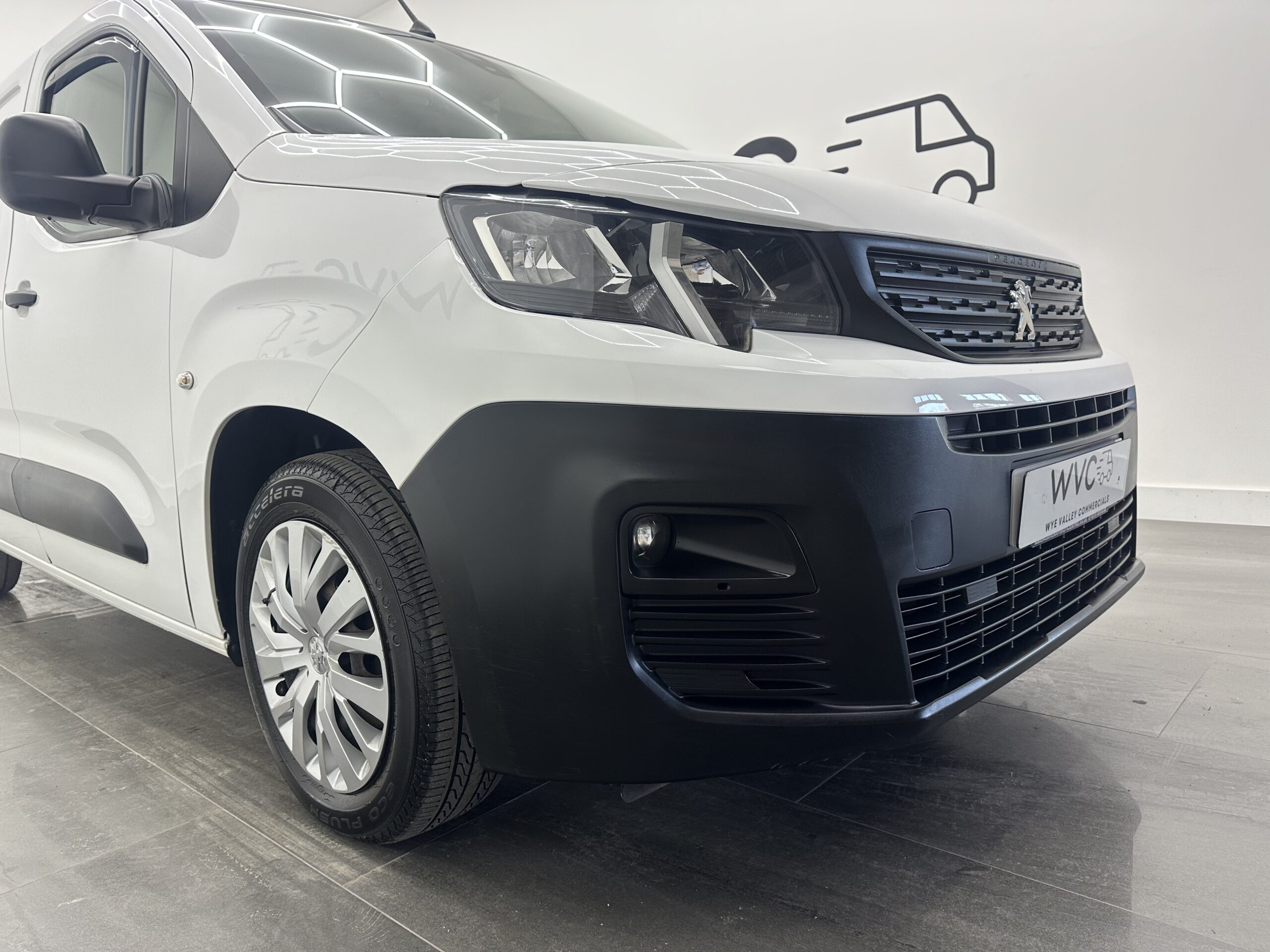 Peugeot Partner 1.5 BlueHDi 950 Professional Long Panel Van LWB Euro 6 6dr