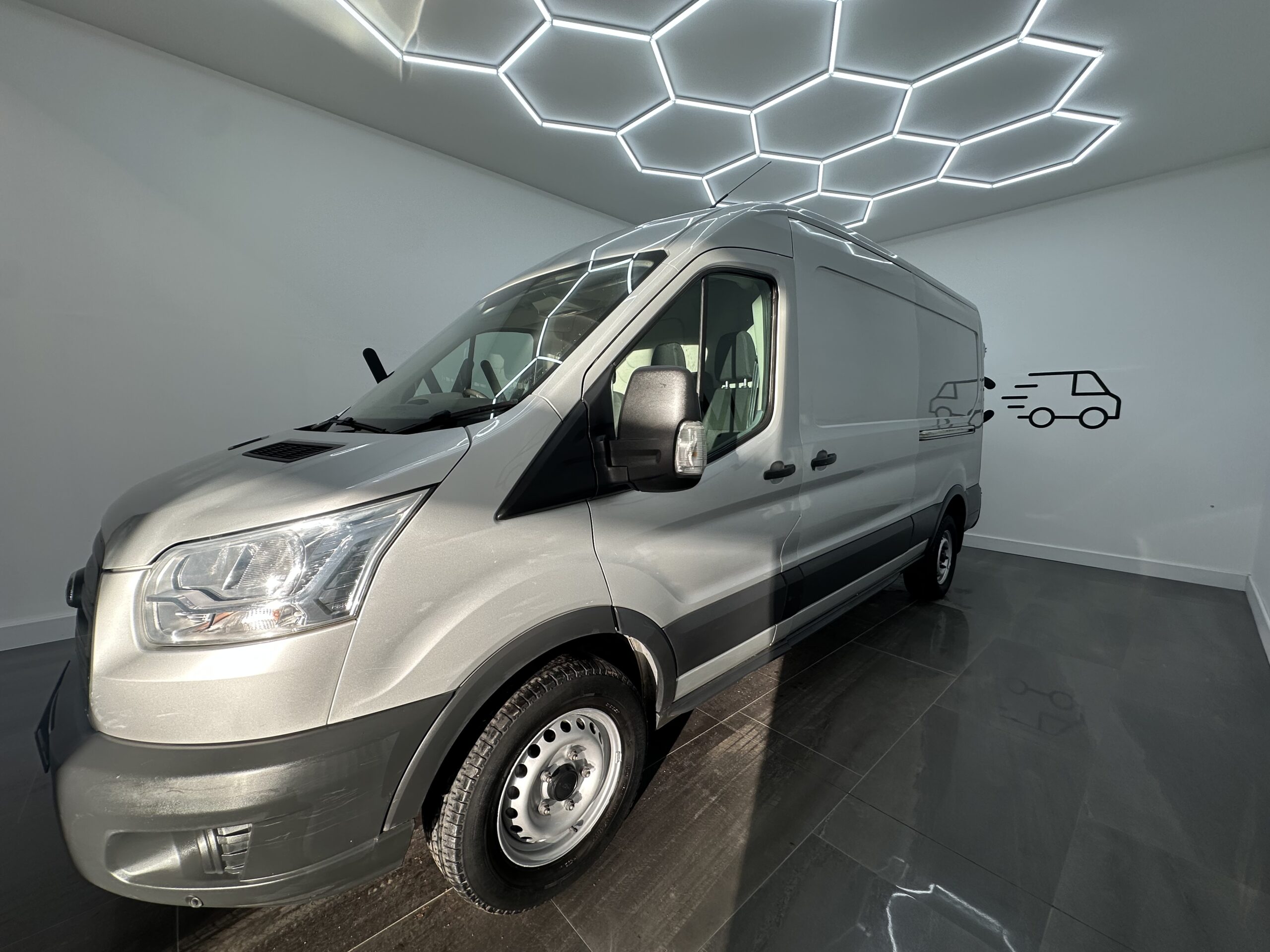 Ford Transit 2.2 TDCi 350 RWD L3 H2 Euro 5 5dr