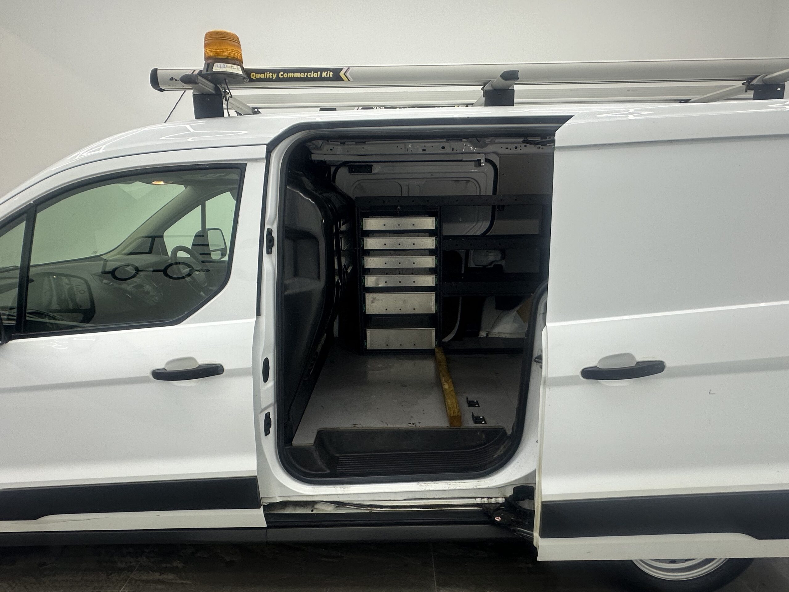 Ford Transit Connect 1.6 TDCi 240 L2 H1 4dr